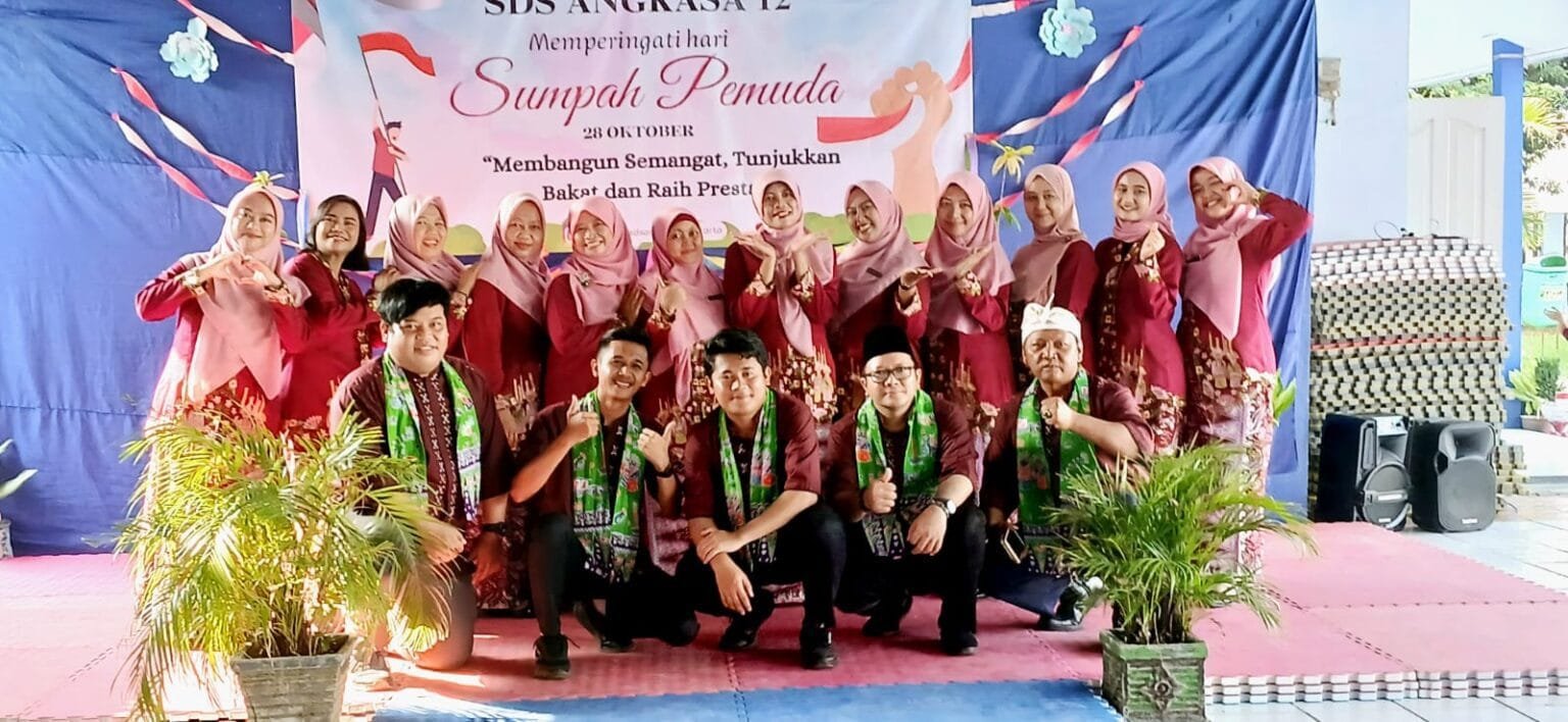 SD Angkasa 12 Memperingati Hari Sumpah Pemuda ke 96 dengan Upacara dan Perlombaan untuk Komitmen ...