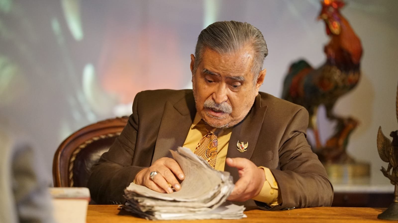 Slamet Rahardjo & Yatti Surachman: Dua Aktor Senior yang Membawa ...