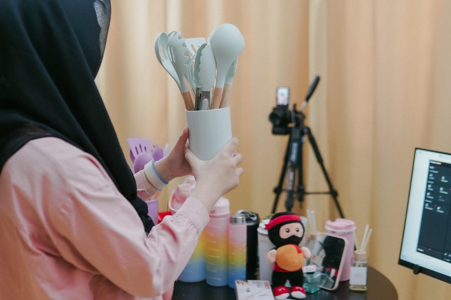 Momen Ramadan, Bisnis Jastip Makin Laris! Ini 8 Tips Sukses dari Ninja Xpress